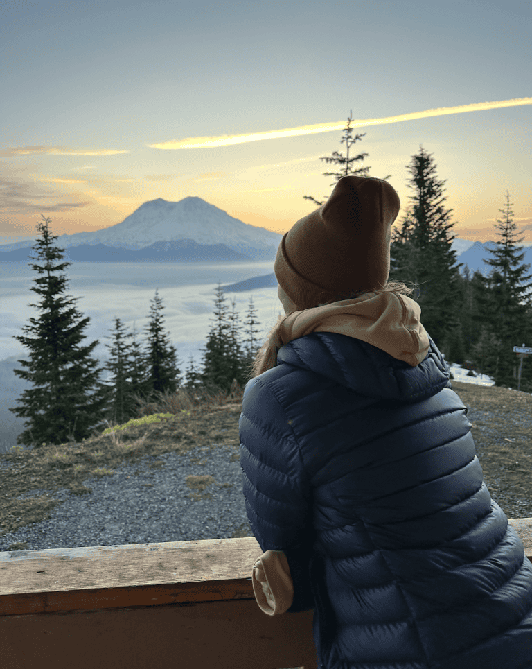 11 Unbeatable Reasons to Visit Washington State in April - Mindful PNW ...