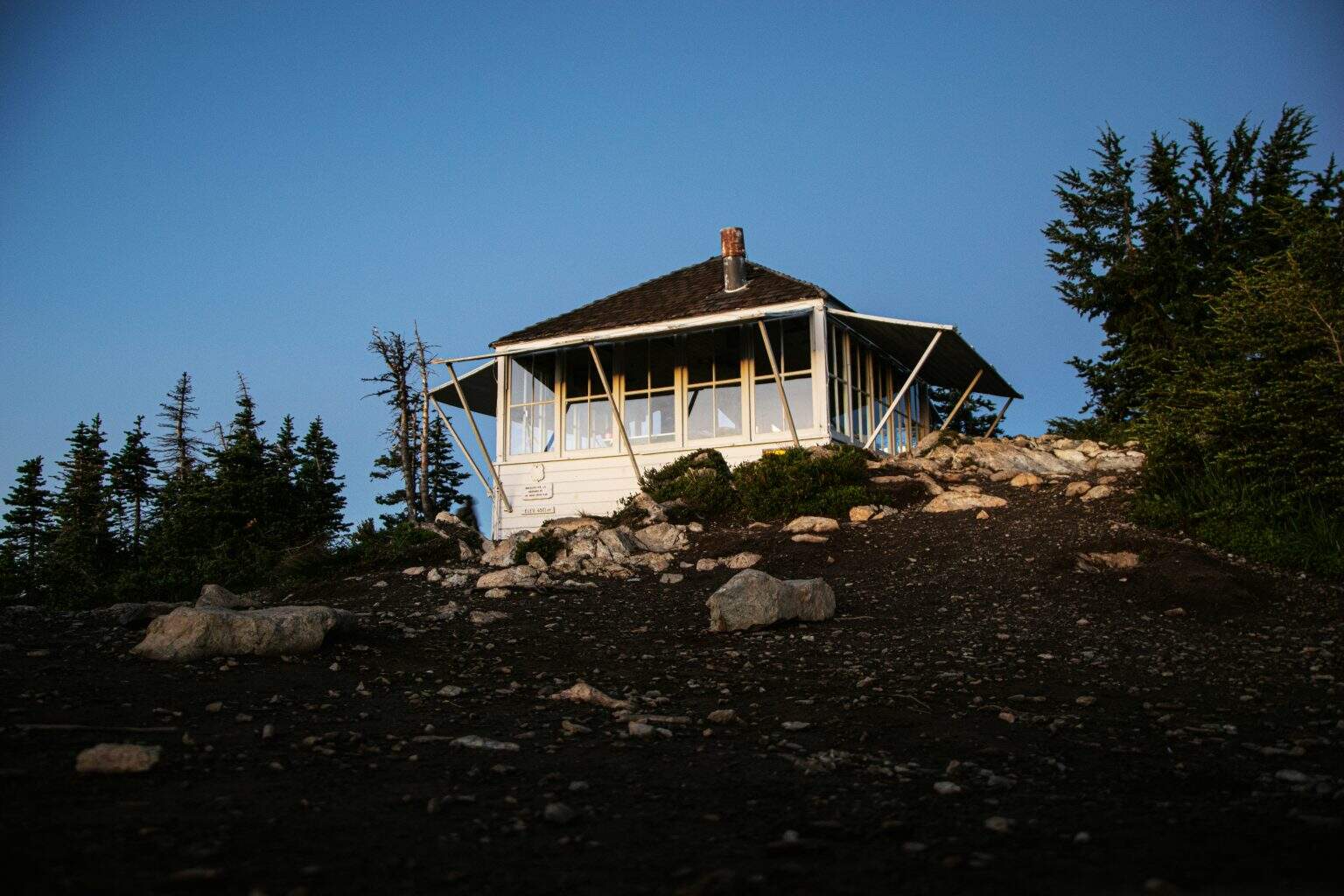11 Unbeatable Reasons to Visit Washington State in April - Mindful PNW ...